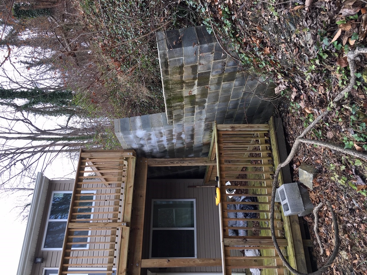 Should a Retaining Wall Be Leaning or Tilted?